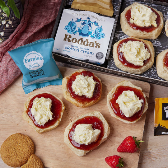 The Cream Tea Hamper – The Cornish Company