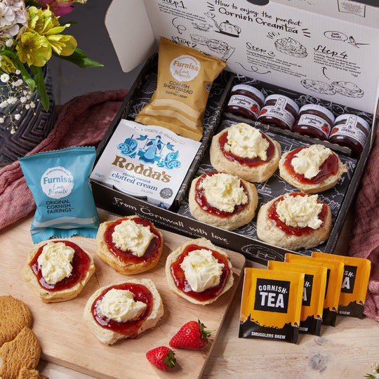 The Cream Tea Hamper – The Cornish Company