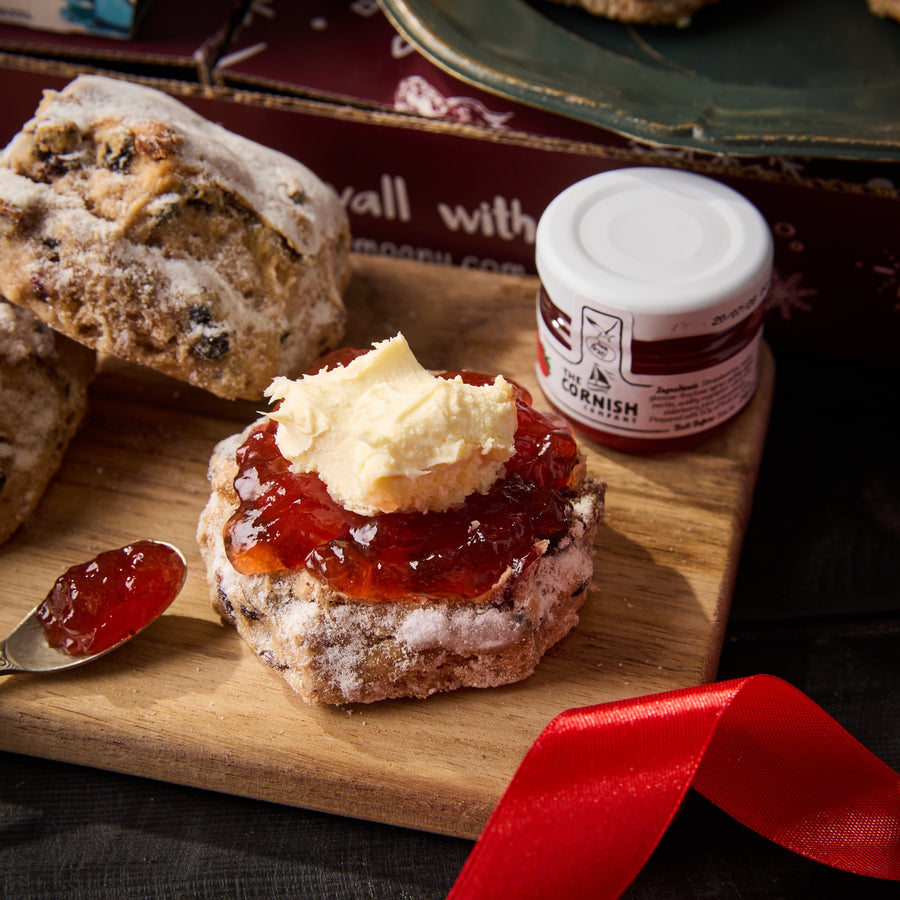 The Christmas Cream Tea Hamper – The Cornish Company
